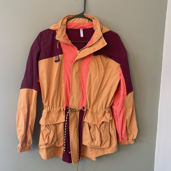 Fabletics | Jackets & Coats | New Fabletics Khloe Kardashian S The ...